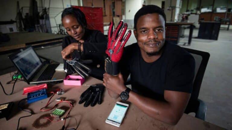 Kenyan Innovator Invents Smart Hand Gloves Which Turn Sign Language ...