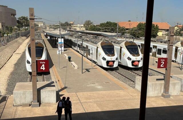 A Journey from Dakar to Diamniadio Aboard Senegal’s New High-speed ...
